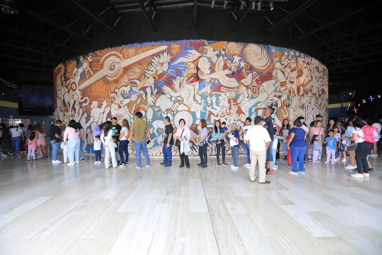 Lago, planetario y zoológico en Parque Ecológico Ehécatl, diversión y ...