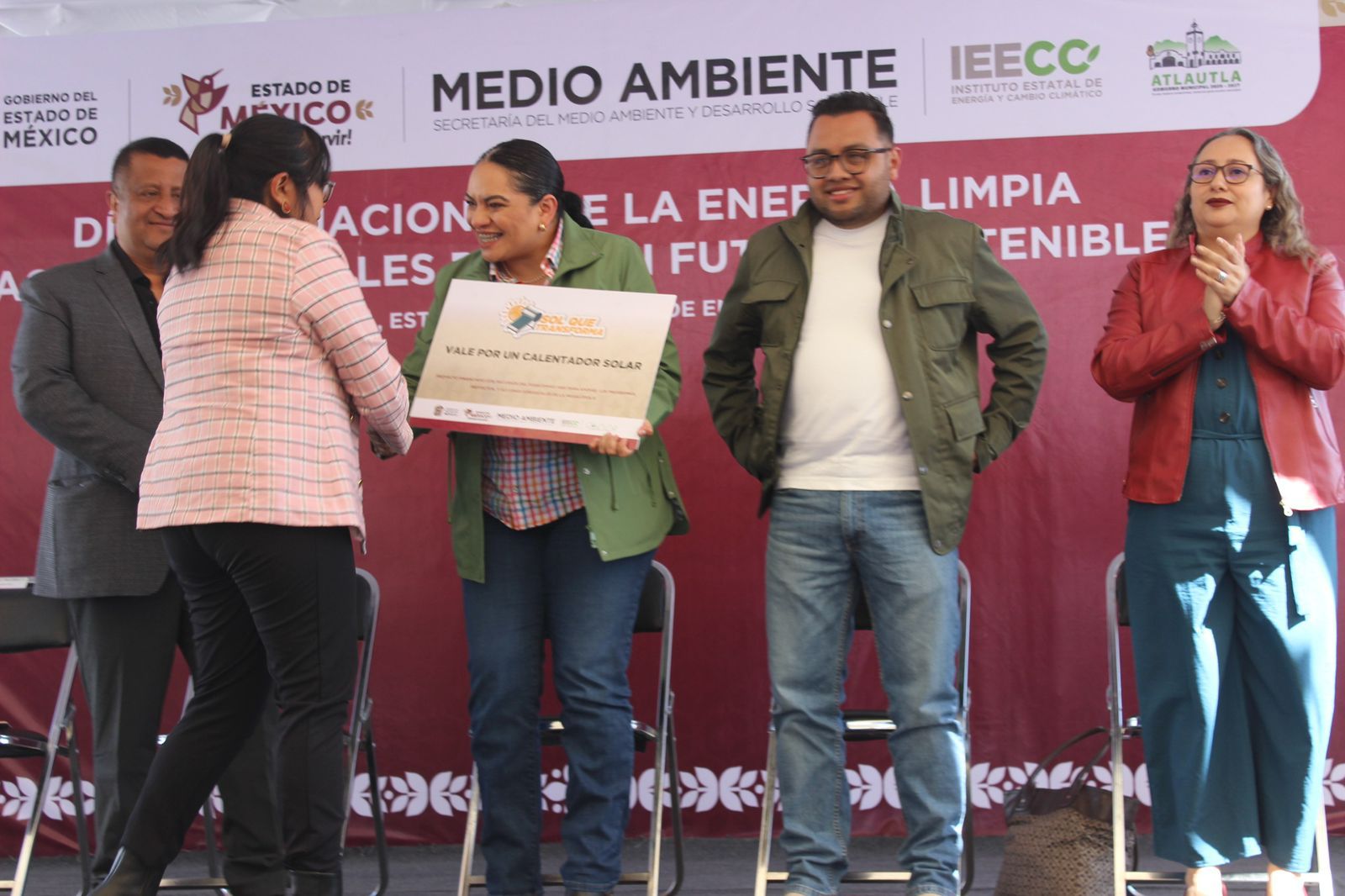 Entrega Gobierno del EdoMéx 50 calentadores solares en Atlautla para ...